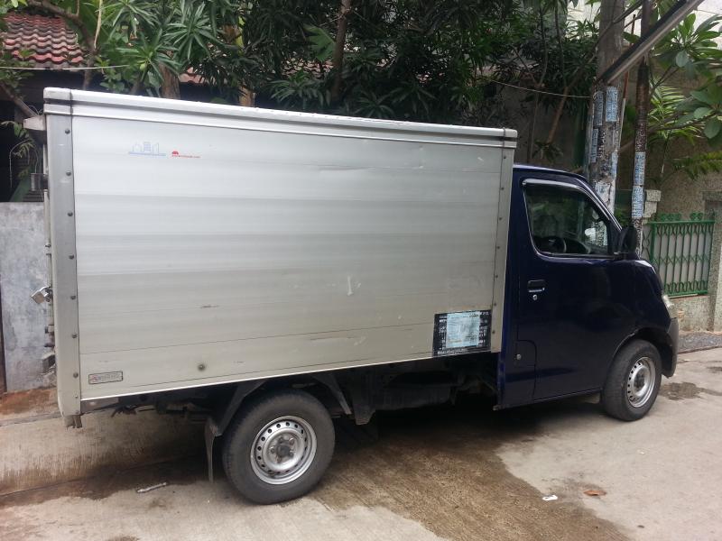 Sewa Mobil Box, Solusi Angkut Barang Terbaik dan Murah